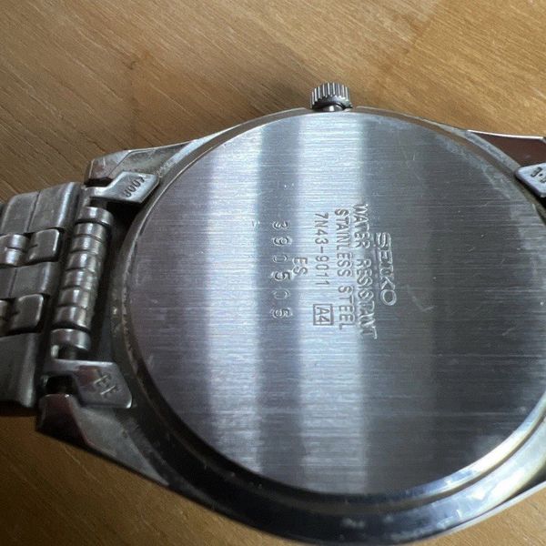 Seiko Quartz Wristwatch Japan Made 7N43-9011 Water Resistant With ...