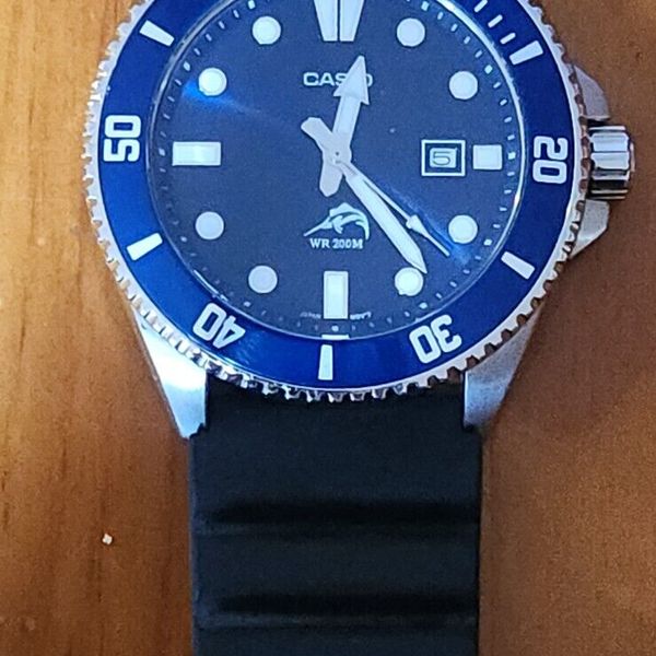 Casio MDV-106B-2A MDV106B2AVCF 200M Marine Dolphin Men Diving Watch ...