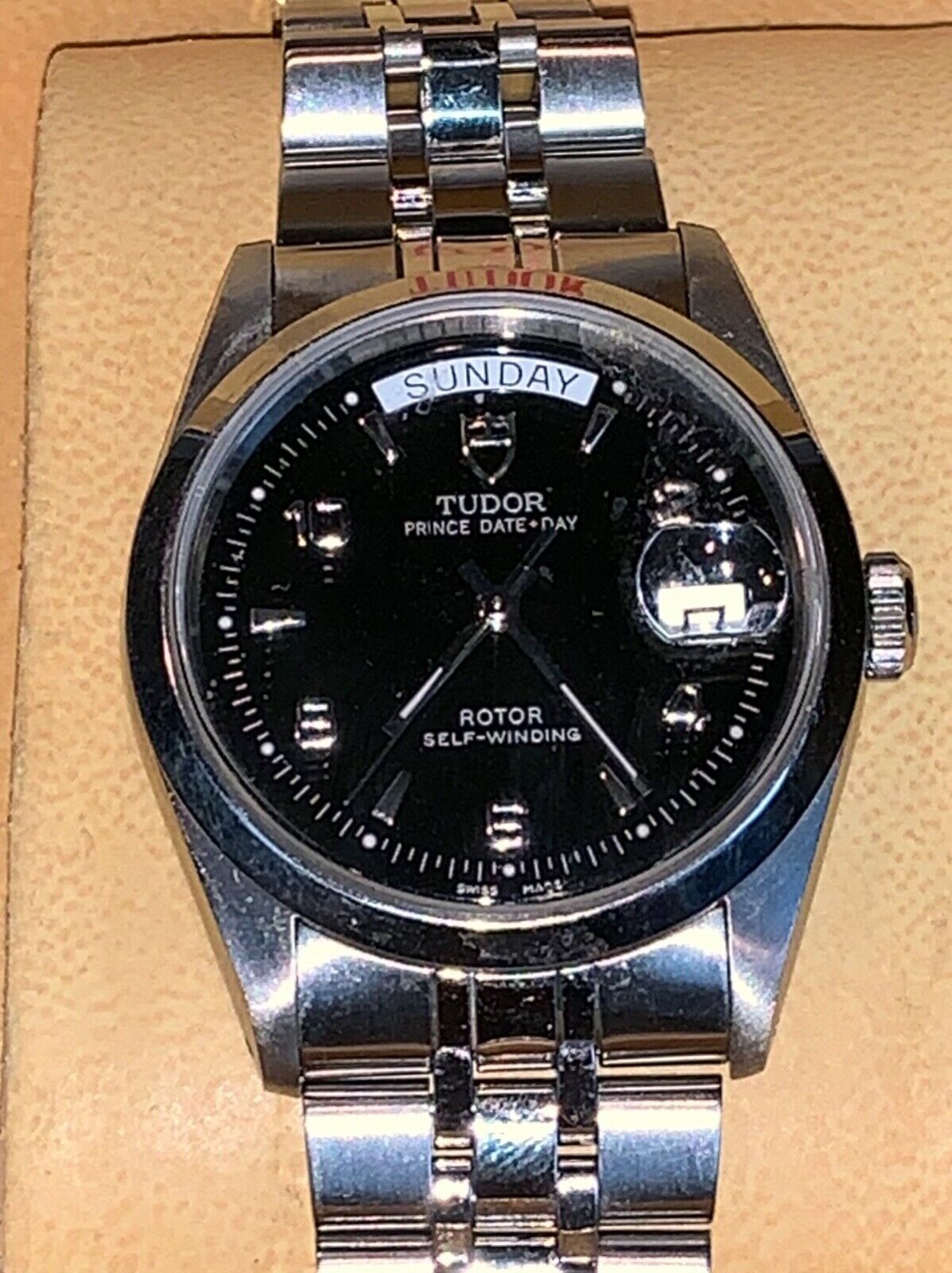 Tudor day date 76200, excellent condition | WatchCharts