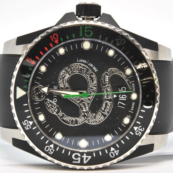 Gucci Dive Snake Quartz 40mm Rubber Strap Black Dial Men's Watch ...