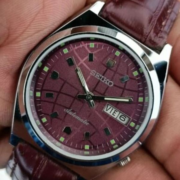 Vintage 17Jewls Seiko Automatic Purple Face Day-Date Japanese Wrist ...