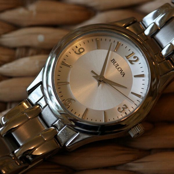 Bulova 96L005 Women's Corporate Collection Silver Watch - New Battery ...