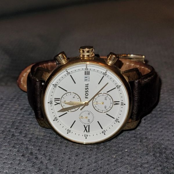 Fossil Rhett White Men's Watch - BQ1009 (New Battery!) | WatchCharts ...