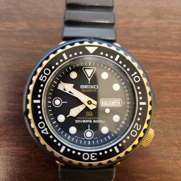 [$1,800 USD] FSOT: Vintage Seiko Golden Tuna 7549-7009 | WatchCharts Marketplace
