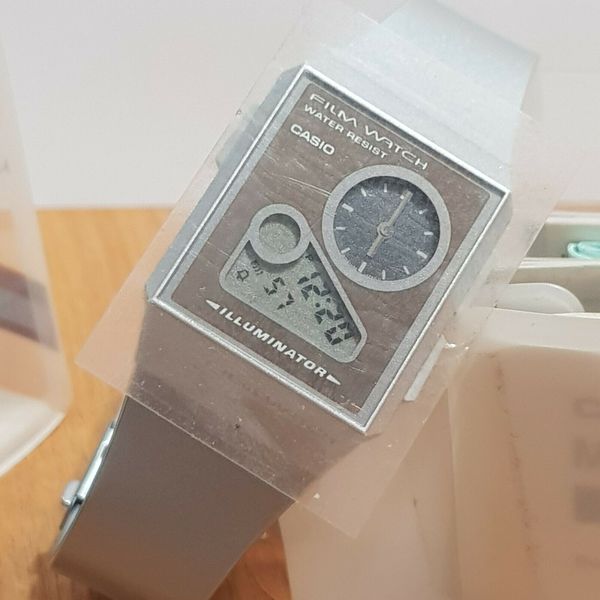 NOS Vintage Casio Film Illuminator LCD watch Rare version box & papers ...