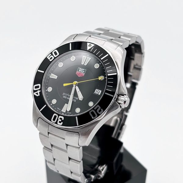 TAG Heuer Aquaracer Men's Black Dial - Stainless Steel - Watch & Box ...