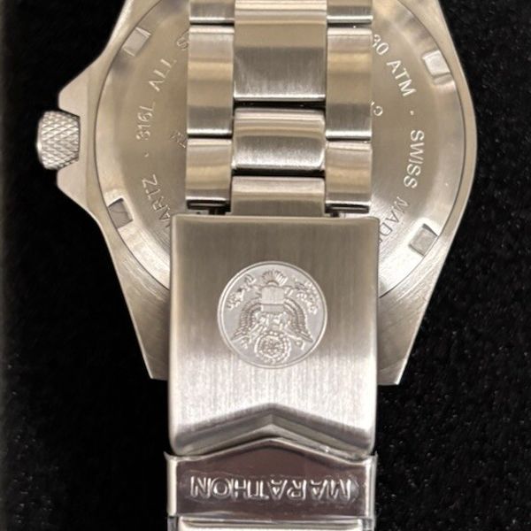Marathon MSAR Quartz 36 Mm Arctic Edition Full Set | WatchCharts ...