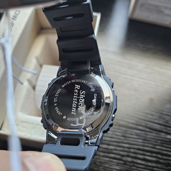Casio G-Shock DW5000R-1A 40th Anniversary Japan Version Recreation ...