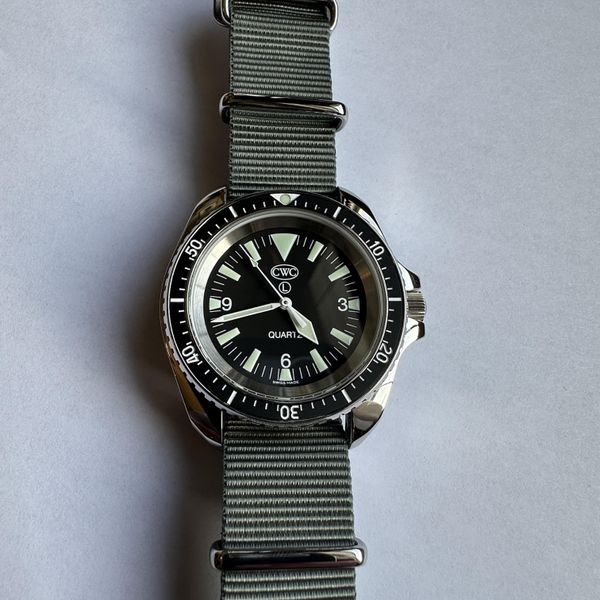 [WTS] CWC Royal Navy Diver Quartz No Date | WatchCharts Marketplace