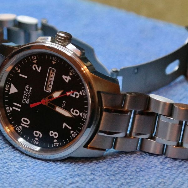 FS - Citizen BM8180 Solar Eco-Drive Field watch on SS Bracelet - like ...
