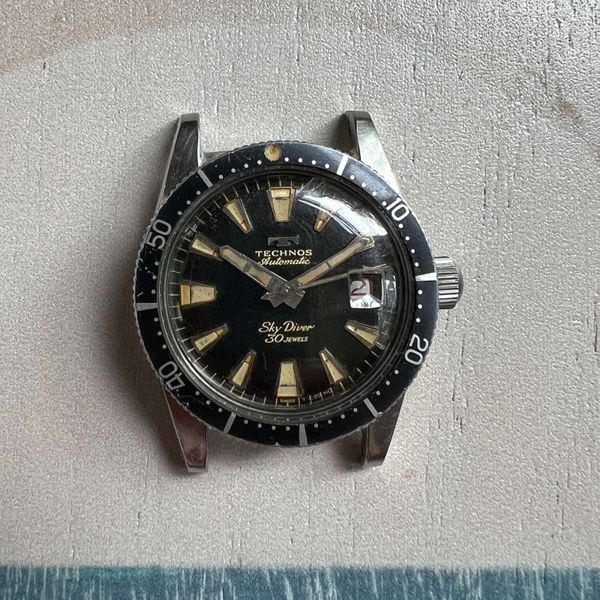 Technos Skydiver 38mm Big Crown Gilt Dial Diver 1960s [$1,995 USD ...