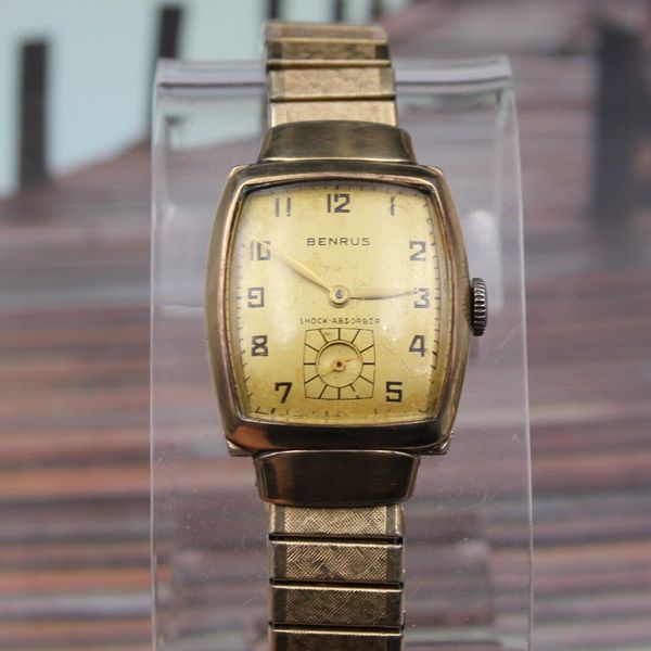 Classic Nice Men's Benrus Wristwatch w/ Hooded Lugs; Running ...