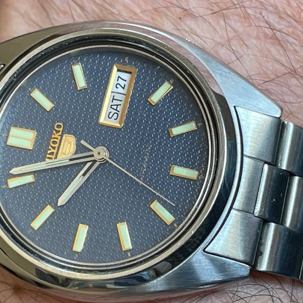 Vintage Seiko 5 Automatic Gents Watch Ref 1009-979A (B29) | WatchCharts Marketplace
