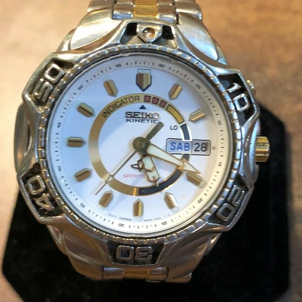 Seiko Kinetic Indicator Sports 100 5M43-0A39 Men's Watch | WatchCharts