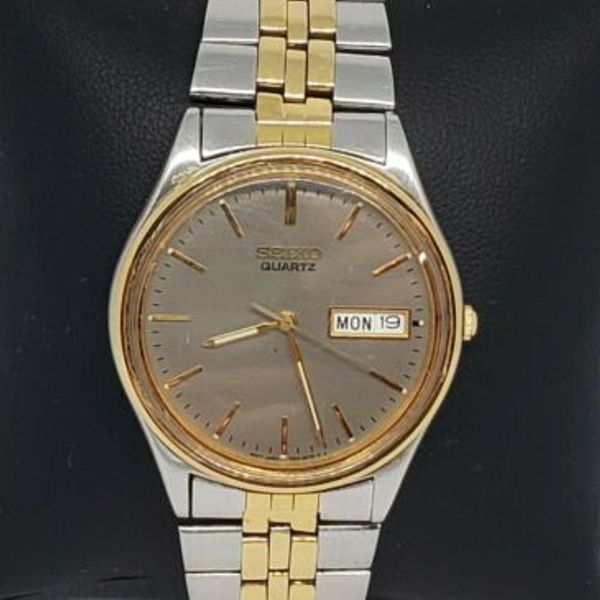 Vintage Mens Seiko Two Tone Analog Quartz Watch 7N43 8A30 Day/Date A6 | WatchCharts Marketplace