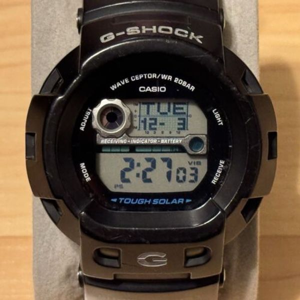 Casio G-Shock GW-400J-1 Silencer Solar Atomic Vibration Tide Moon ...