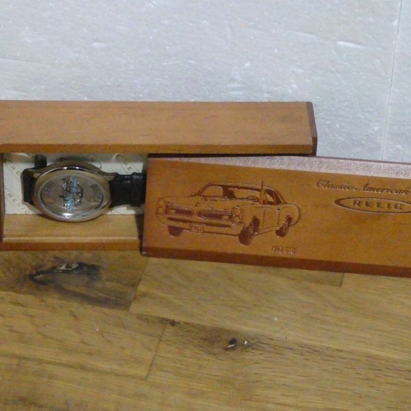 Fossil Relic Watch 1967 Pontiac GTO VTG Classic American Cars ...