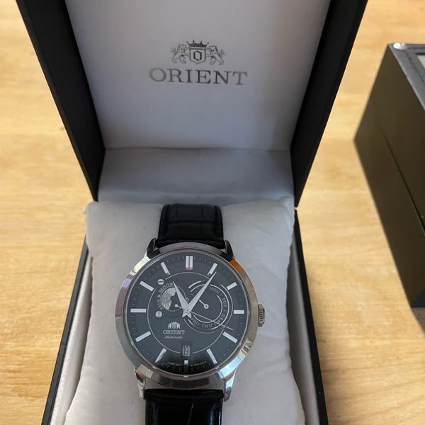 [WTS] orient sun and moon with original strap and box/manual asking ...