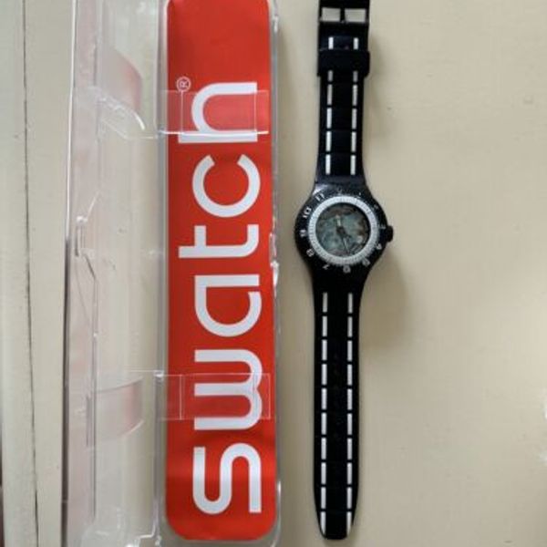 Swatch skeleton watch SUUB101 20 bar water-resistant , Swiss-made ...