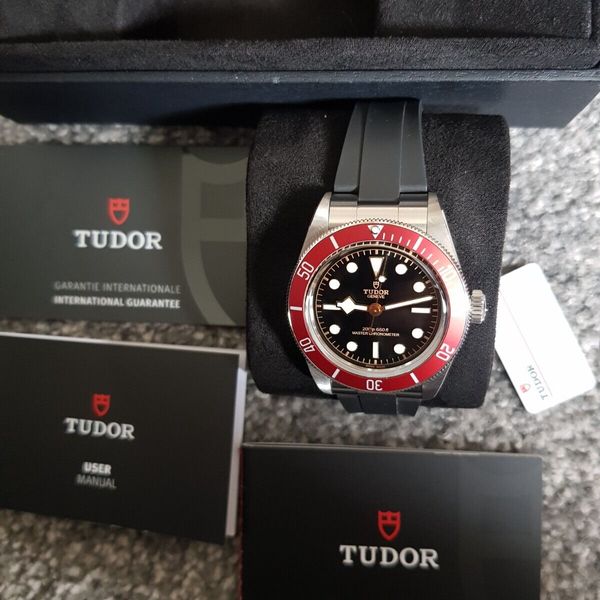 Tudor black bay 41mm burgundy Metas Certified 2024 | WatchCharts ...