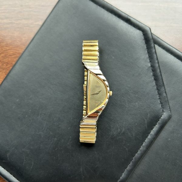 Vintage Seiko Tank 1F20-5D59 Classic Half Moon Women's Gold Dress Watch RARE!!! | WatchCharts ...