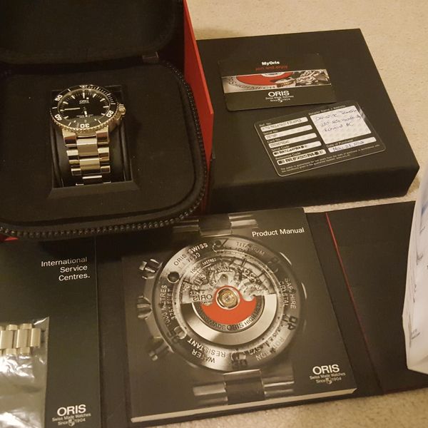 FS - Oris Aquis Black 43mm Full Kit AD Mint | WatchCharts Marketplace