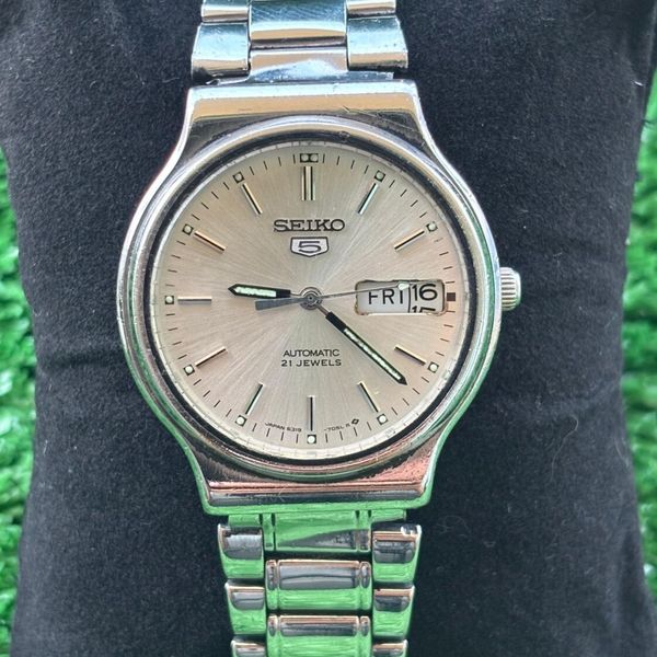 Seiko 5 Automatic Men's Authentic Wrist Vintage Watch | WatchCharts Marketplace