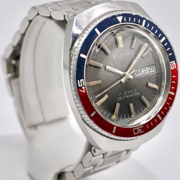 Vintage 1970s Elgin Skin Diver Pepsi Bezel Stainless Automatic Watch ...