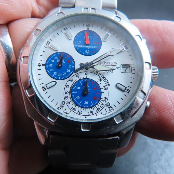 V657 Japan Seiko Chronograph Quartz Men Watch | WatchCharts Marketplace