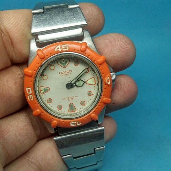 VINTAGE CASIO MD 719 DIVER MENS WATCH VERY RARE | WatchCharts Marketplace