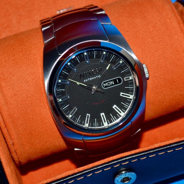 Nixon THE AUTOMATIC #06290 Stainless Steel 200 Meter SWISS MADE 25 ...