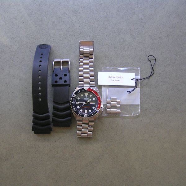 FS: Seiko SKX009J with President Bracelet & Z22 Strap | WatchCharts ...