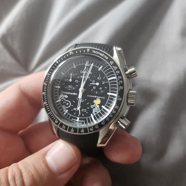 Omega Speedmaster MOONSWATCH Metal MOD Quartz Snoopy Black Dial Rubber ...