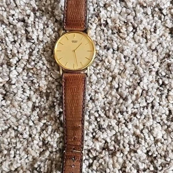 Seiko Quartz Men's Dress Watch 5y30-7008 Gold Tone | WatchCharts ...