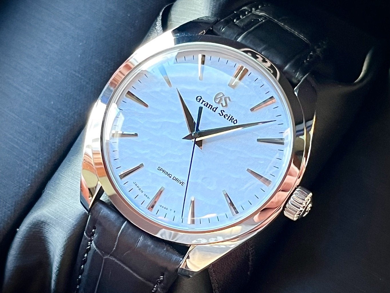 Grand Seiko SBGY007 "Omiwatari" w/Black Crocodile Strap - Full Kit ...