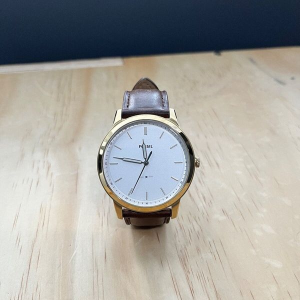 Versatile & Classy Fossil Minimalist FS597 Men's Watch 44mm Brown ...