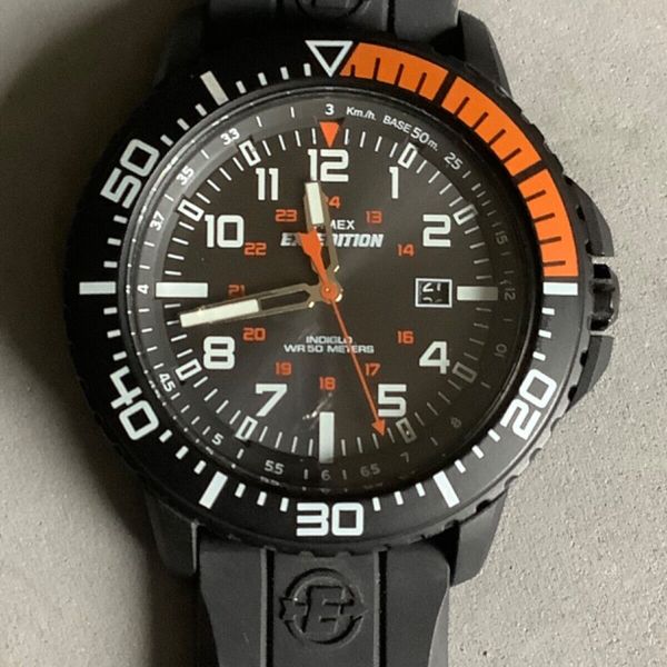 Timex Expedition Indiglo Mens Watch with Date and Rubber Strap ...