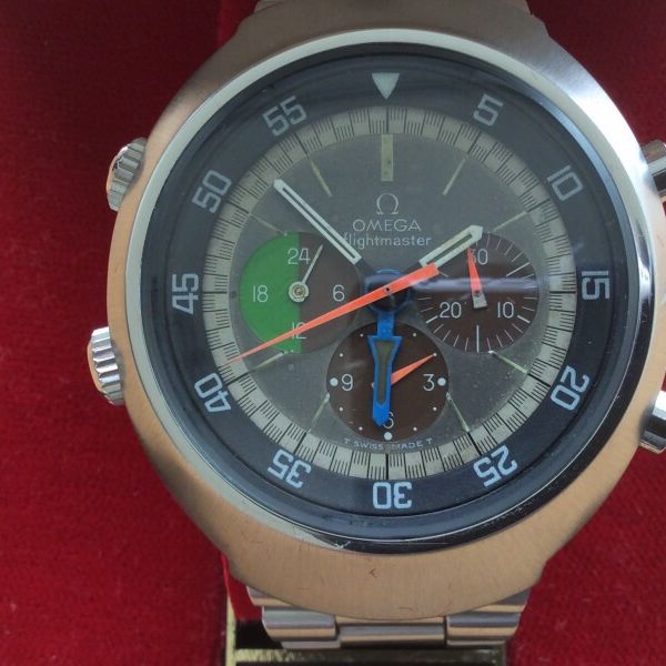 FS: vintage 1970's Omega Flightmaster calibre 910 ref. 145.013 ...