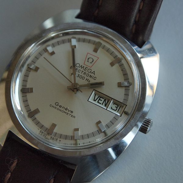 Omega 198.031 dresser with tuning fork movement | WatchCharts Marketplace