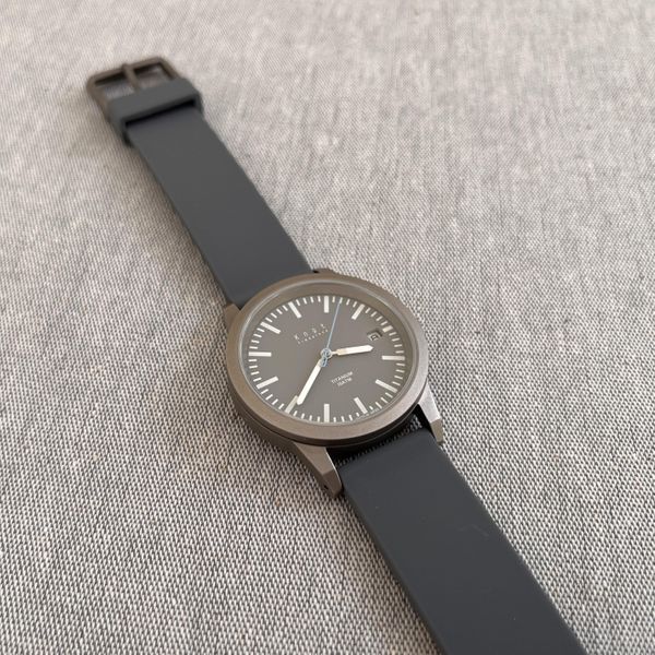 [WTS] Knot Designs Titanium Gray Dial 36mm Solar Watch | WatchCharts