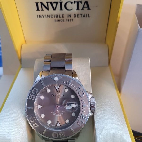 Invicta Reserve Grand Diver Menâ s 50mm Watch, Model 22859 â ESTATE ...