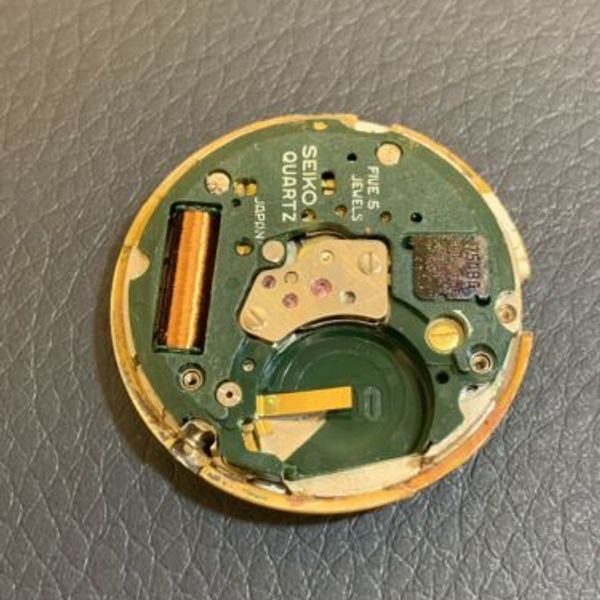 VINTAGE 1980s SEIKO 7548-7000 SQ QUARTZ MOVEMENT HAD WATER DAMAGE ...