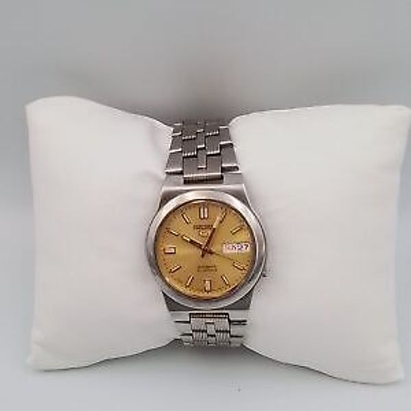 seiko 5 mens watch gold face with silver strap and casing 21 jewel ...