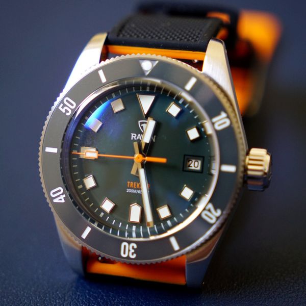 [WTS] Raven Trekker (Gloss Grey) Automatic Diver Watch | WatchCharts ...