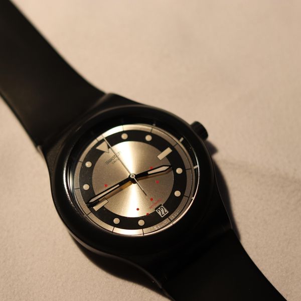 [WTS] LE Swatch Sistem51 HODINKEE Vintage 84 $195 | WatchCharts Marketplace