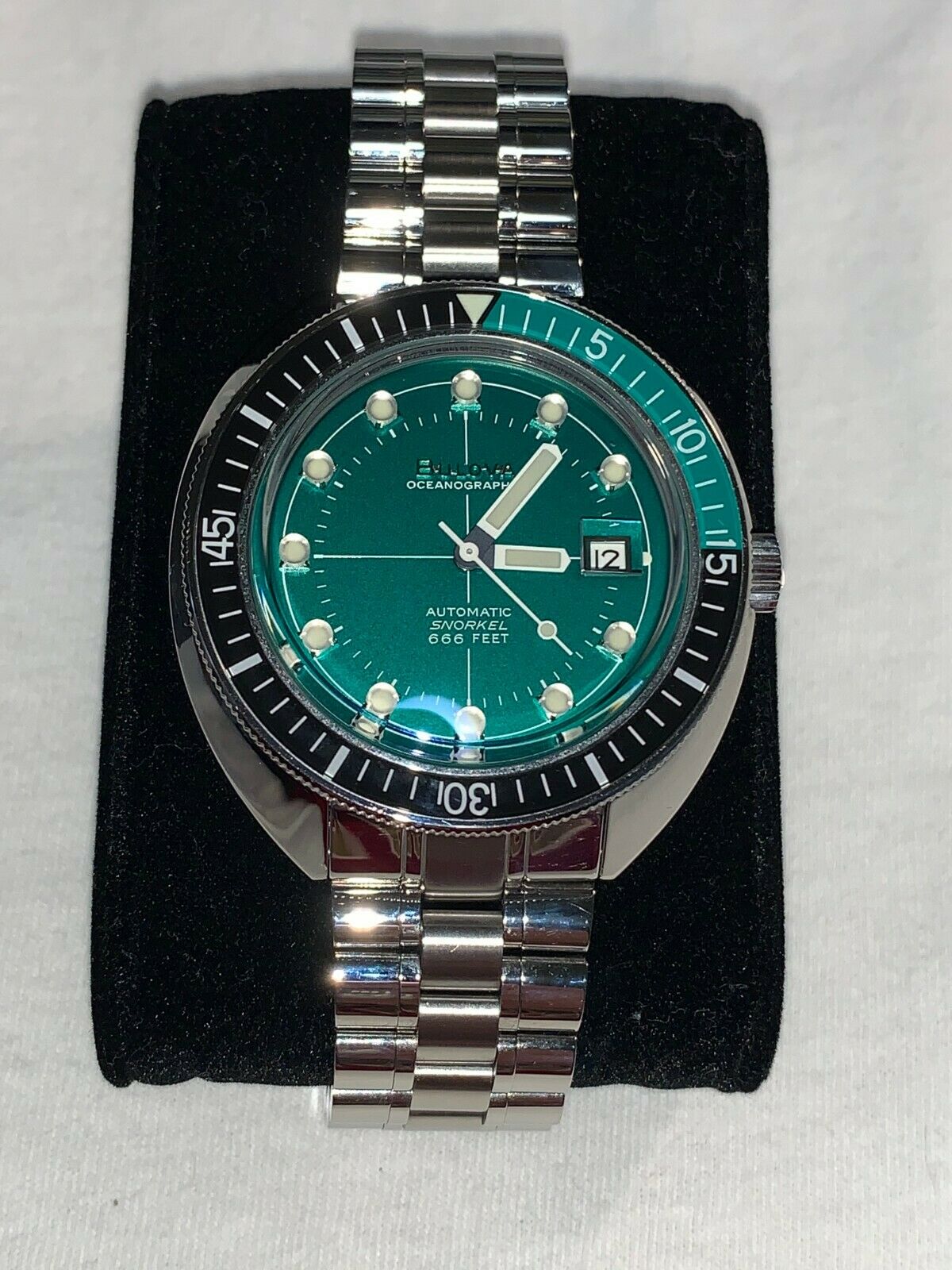 Bulova 96B322 Oceanographer "Devil Diver" Green/Turquoise Dial ...