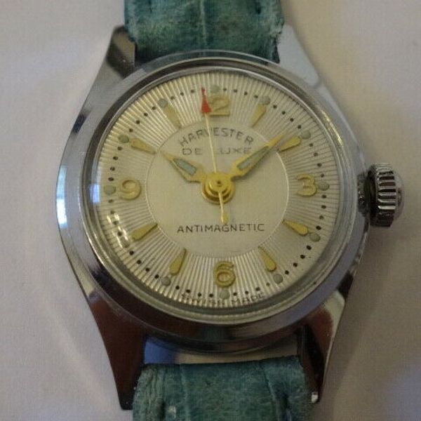 Vintage 1960s HARVESTER Deluxe Antimagnetic Mechanical Swiss Watch ...