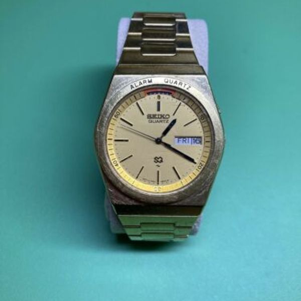 Vintage Seiko Quartz SQ Alarm 7223-6019 | WatchCharts