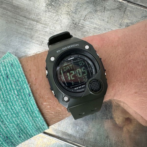 Vintage Casio G-Shock G-8000 "Sniper" Digital Watch | WatchCharts ...
