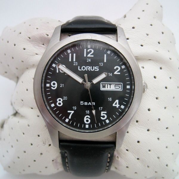 LORUS WATCH BY SEIKO MENS VX43-X101 STAINLESS STEEL LEATHER DAY DATE ...